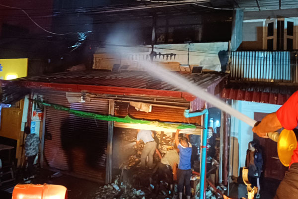 တန့်ယန်းမြို့နယ်တွင် လျှပ်စစ်ဝါယာကြိုး အပူလွန်ကဲရာမှ နေအိမ်တစ်လုံး